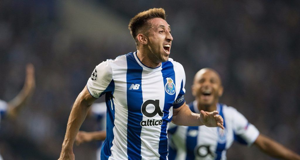 Herrera anota y Porto consigue importante triunfo en Champions