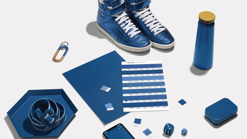 Pantone elige a Classic Blue como el color del 2020