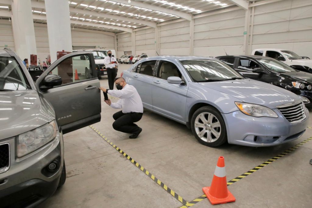 Ampliarán 3 meses plazo para regularización de autos 'chocolate'