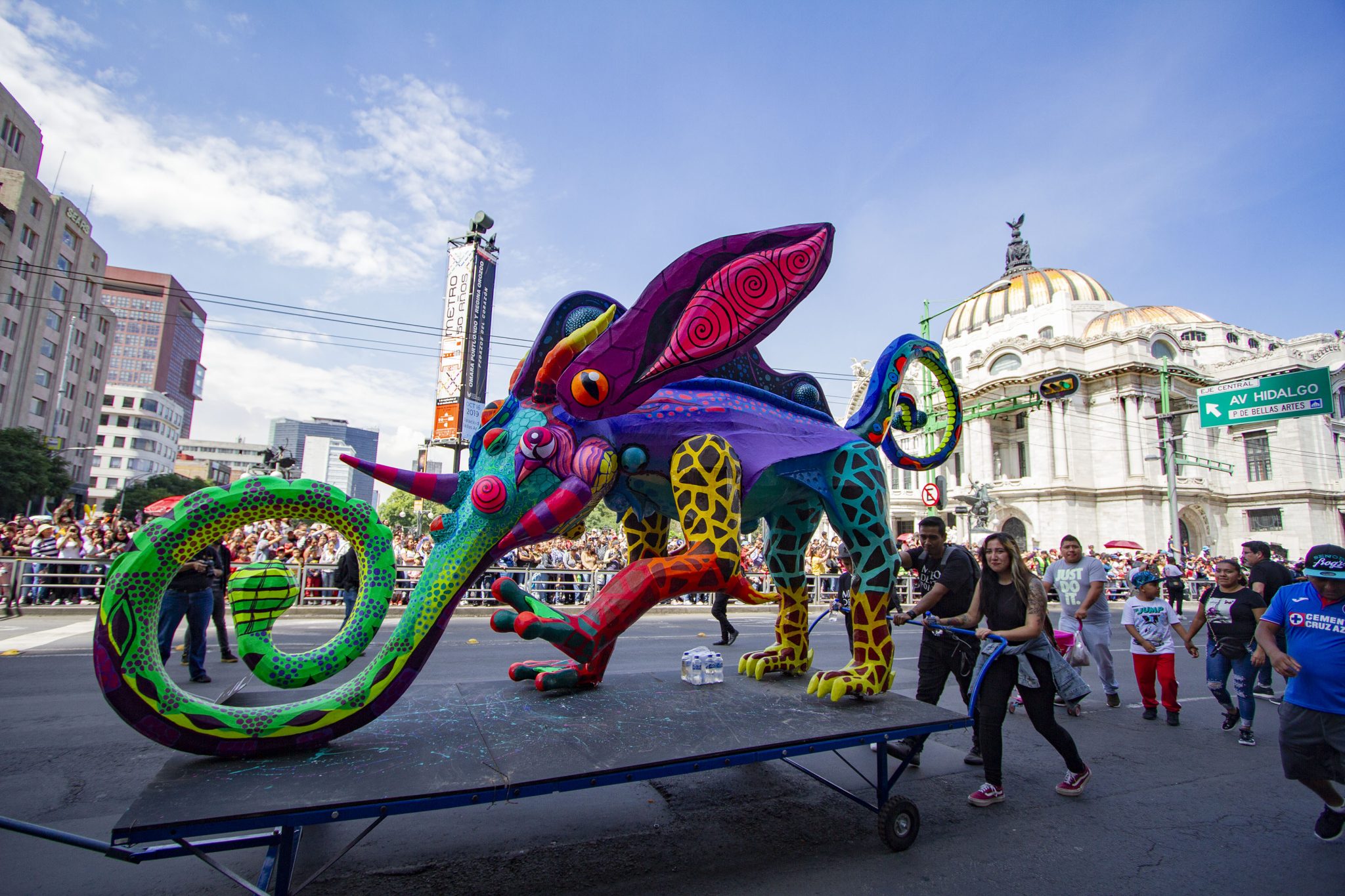 Alebrijes monumentales recorrerán el Centro Histórico de la Ciudad de ...