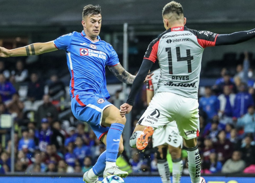 Lotti le da triunfo a Cruz Azul sobre Atlas