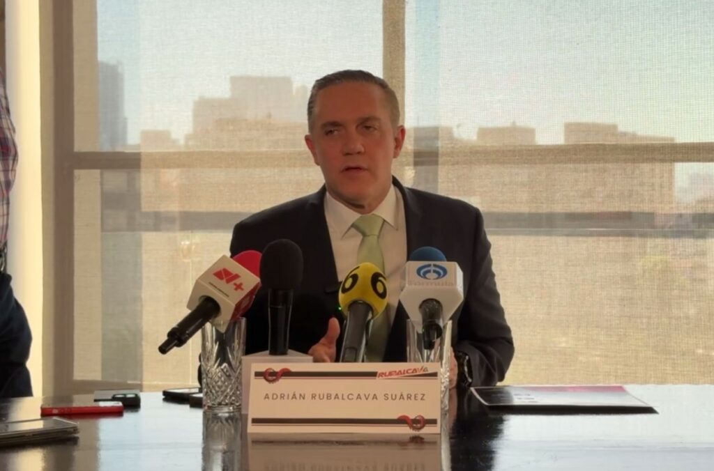 Adrián Rubalcava presenta su renuncia al PRI