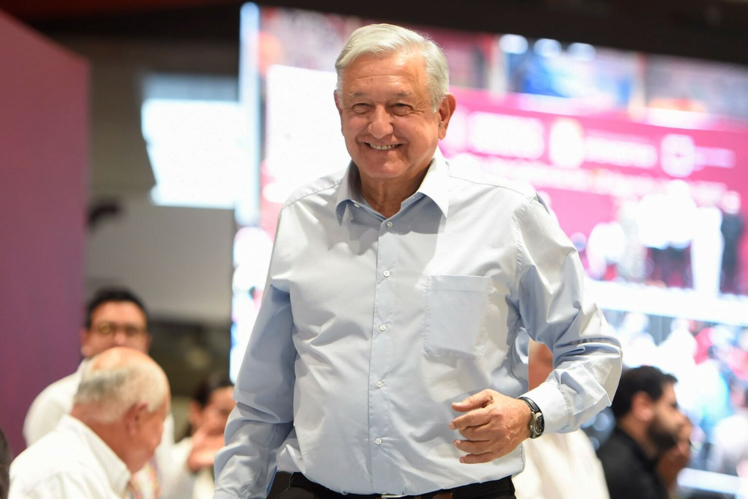 López Obrador celebra su cumpleaños 70 en Sonora
