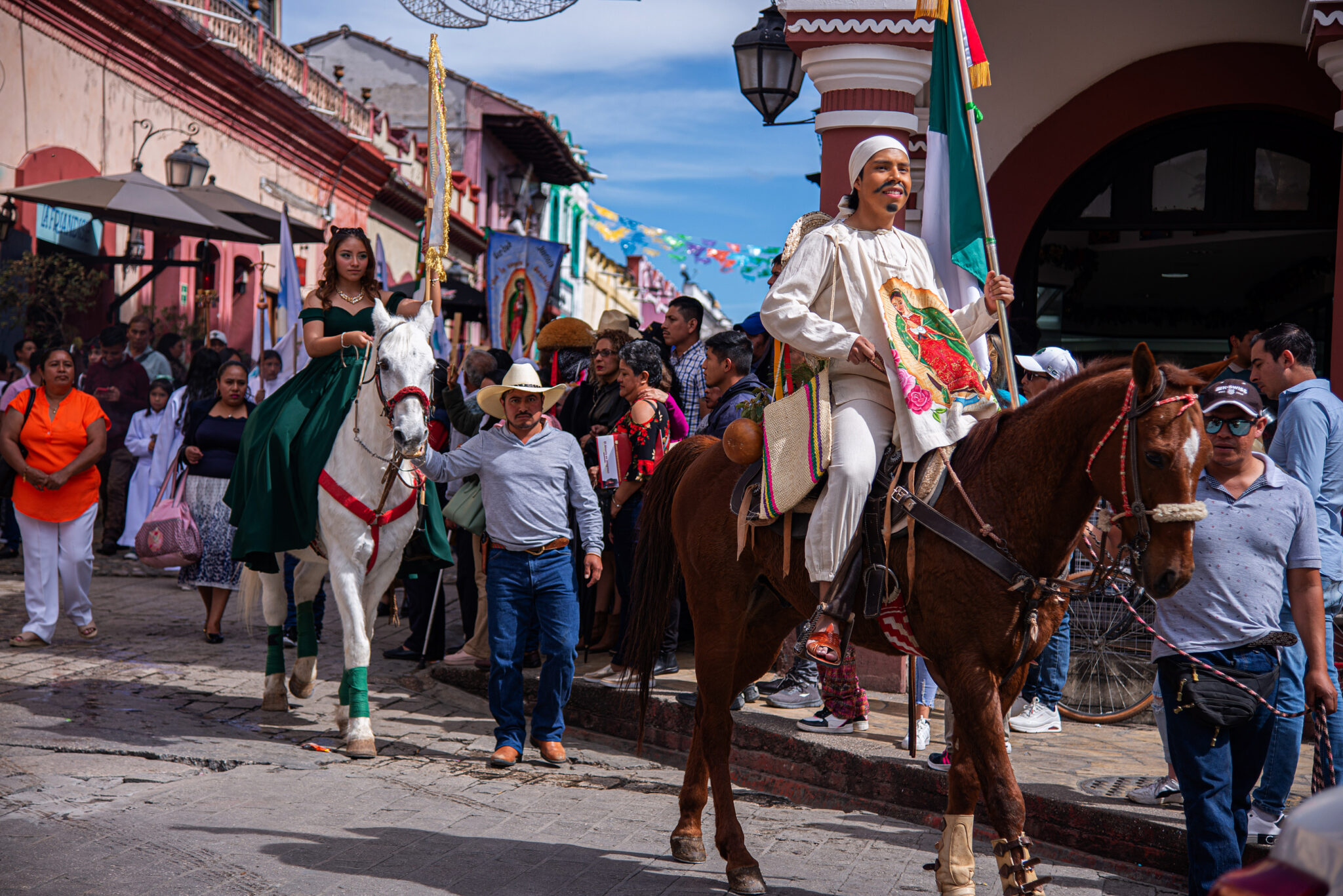 Indígenas tzotziles y tzeltales veneran a San Juan Diego en Chiapas