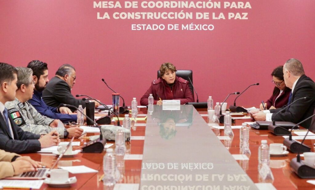 Pobladores de Texcapilla, en Texcaltitlán, piden a Delfina Gómez ...
