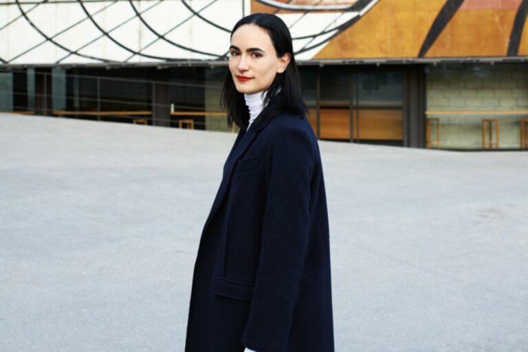 Arquitecta mexicana Frida Escobedo recibe en París un premio a su ...