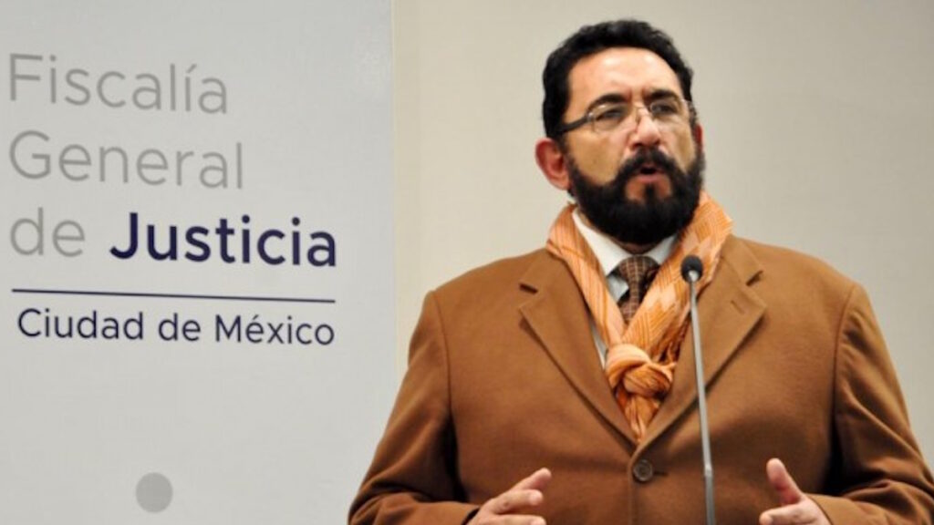 Polémica por el grado de estudios de Ulises Lara López