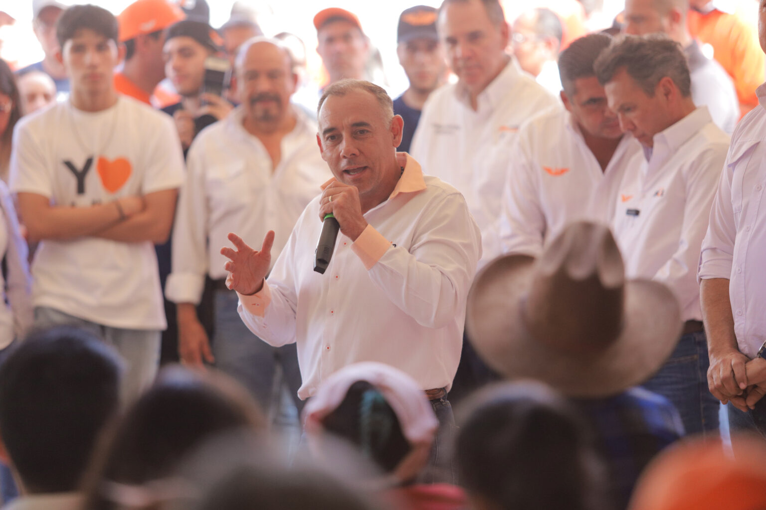 INE cancelará registro de Alberto Esquer como candidato al Senado por MC