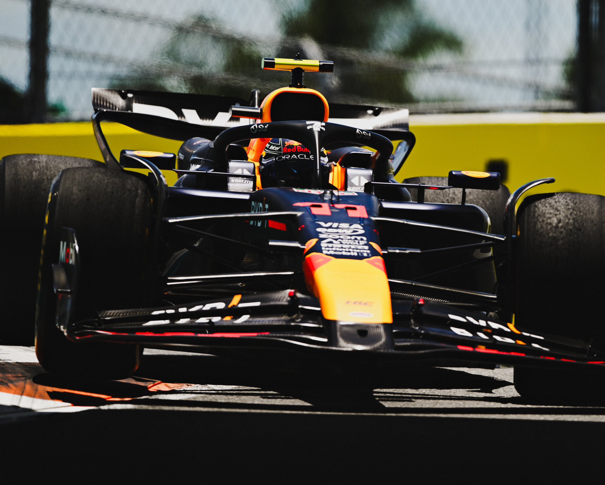 Verstappen se lleva la carrera Sprint del GP de Miami; 'Checo' Pérez termina tercero