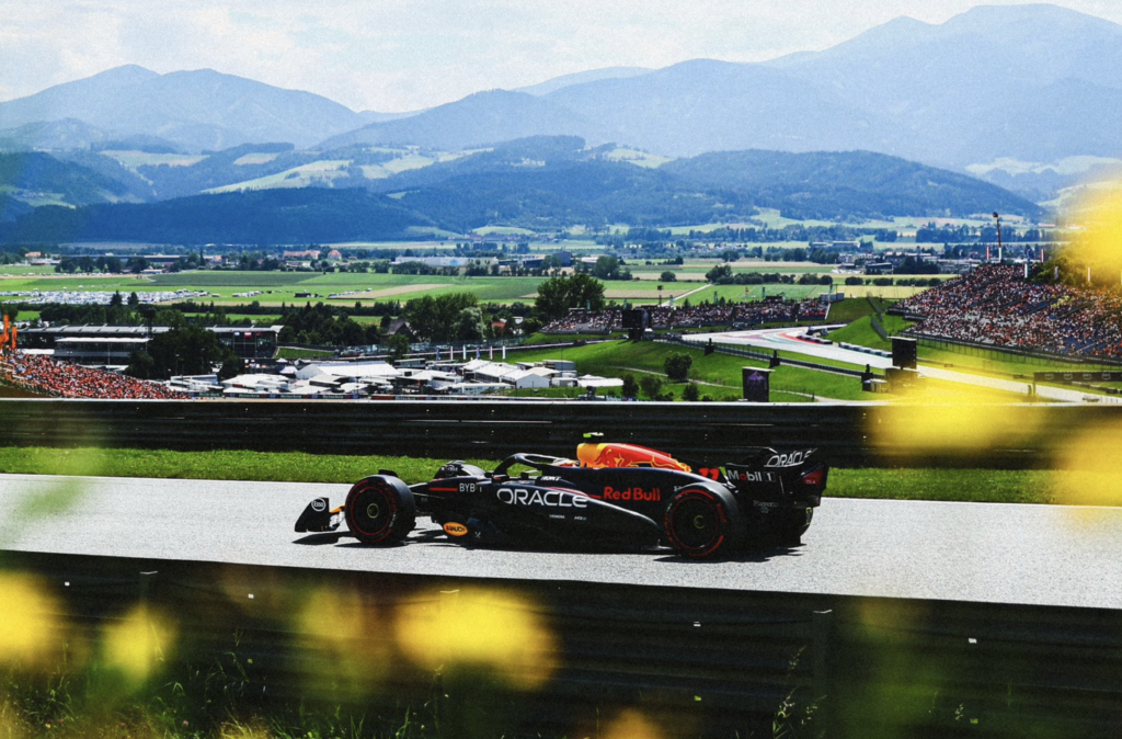 Verstappen sobrevive a los McLaren y se lleva la sprint de Austria; 'Checo' Pérez termina octavo