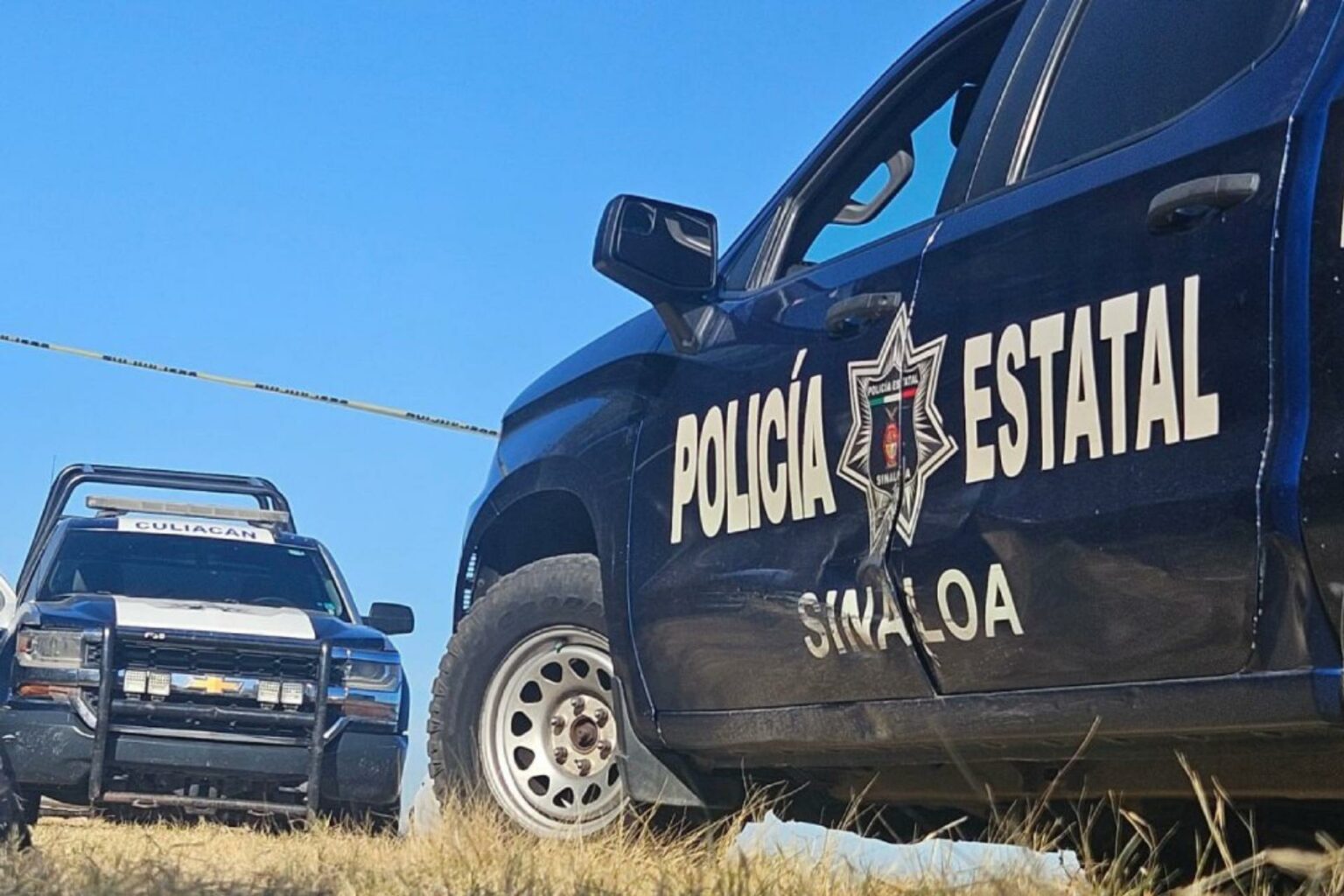 Abandonan seis cuerpos en carretera de Sinaloa