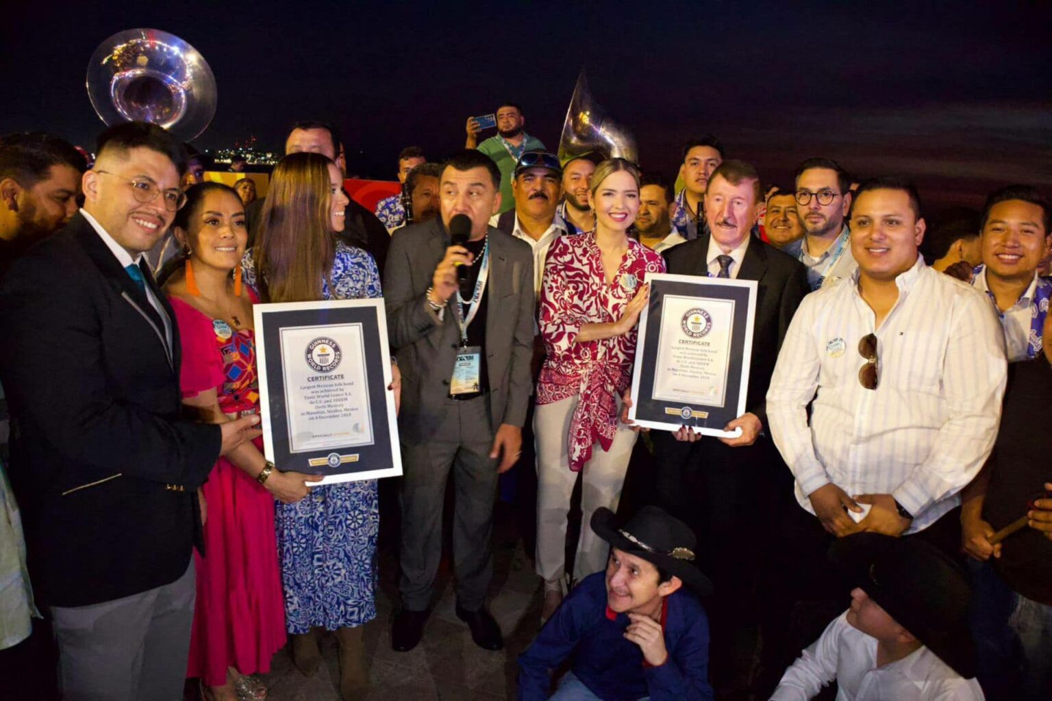 Logran en Mazatlán, Sinaloa, el récord Guinness de la Banda de Música ...