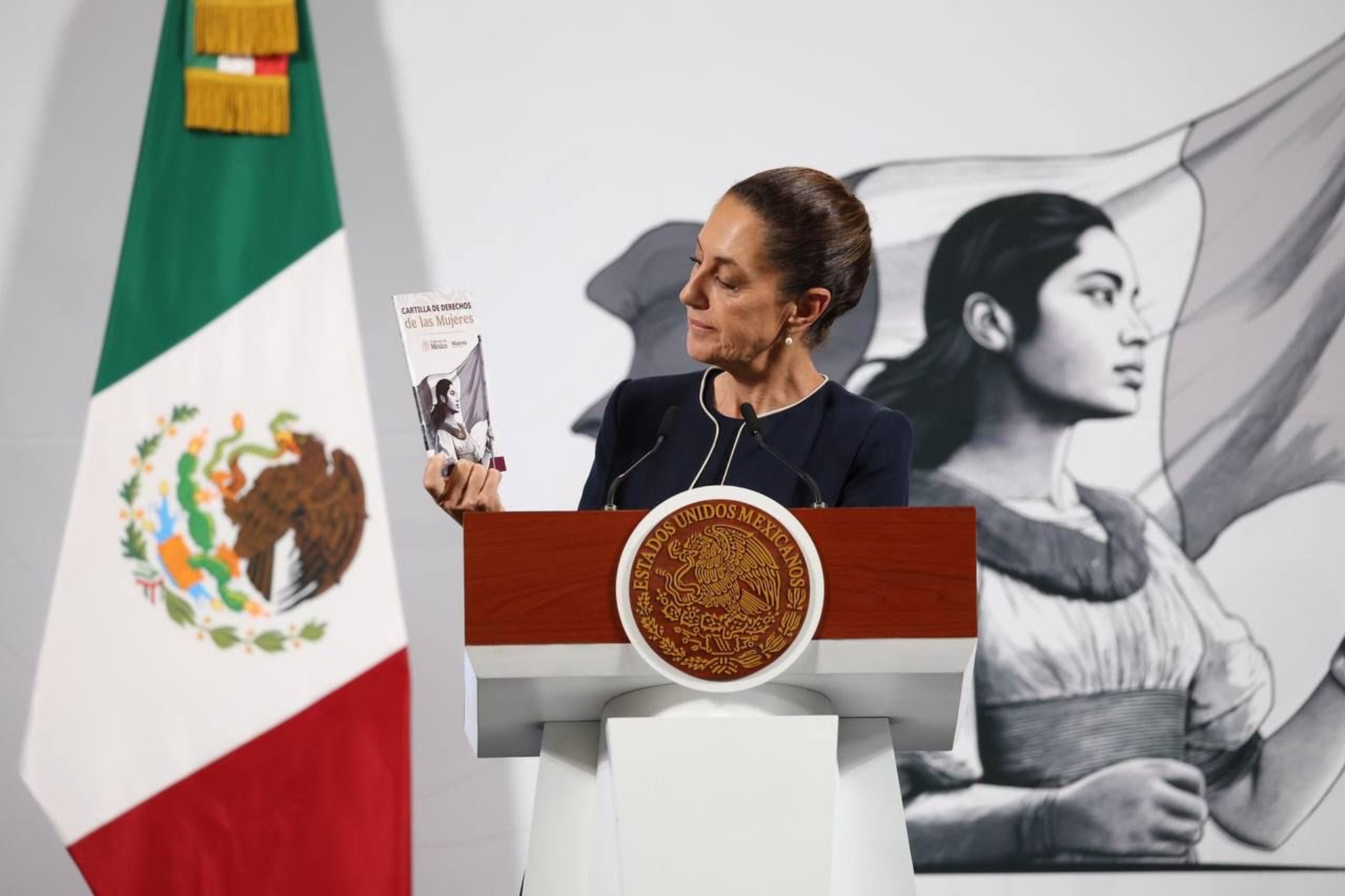 Gobierno presenta la Cartilla de Derechos de las Mujeres