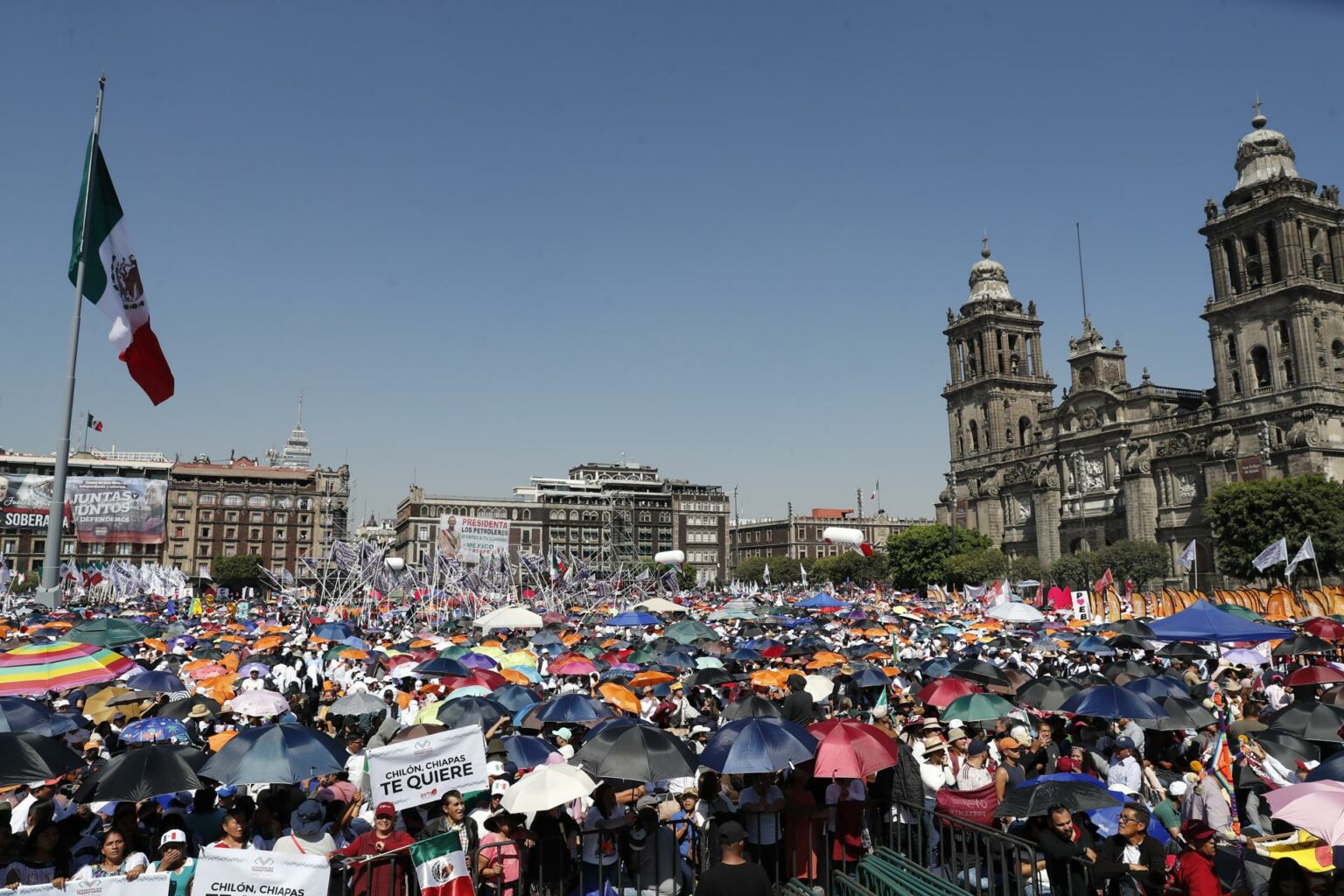 Asamblea del domingo en el Zócalo, muestra de la fortaleza del pueblo ...
