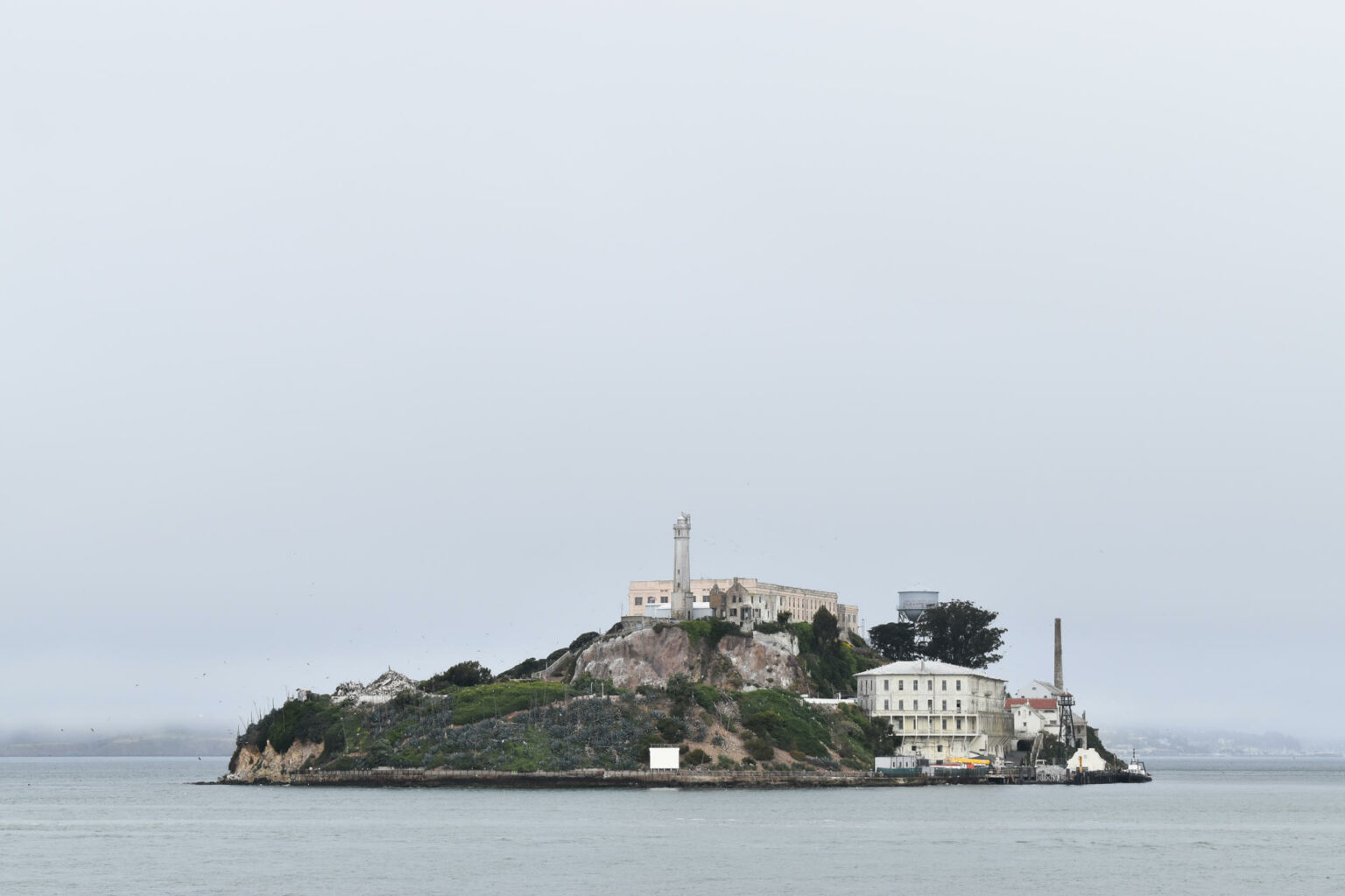 Alcatraz, entre la ruina y la polémica por la orden de Trump de reabrir ...