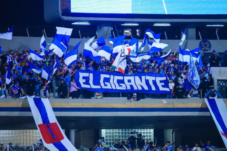 Cruz Azul jugará la final de la Copa de Campeones de la Concacaf en el Olímpico Universitario