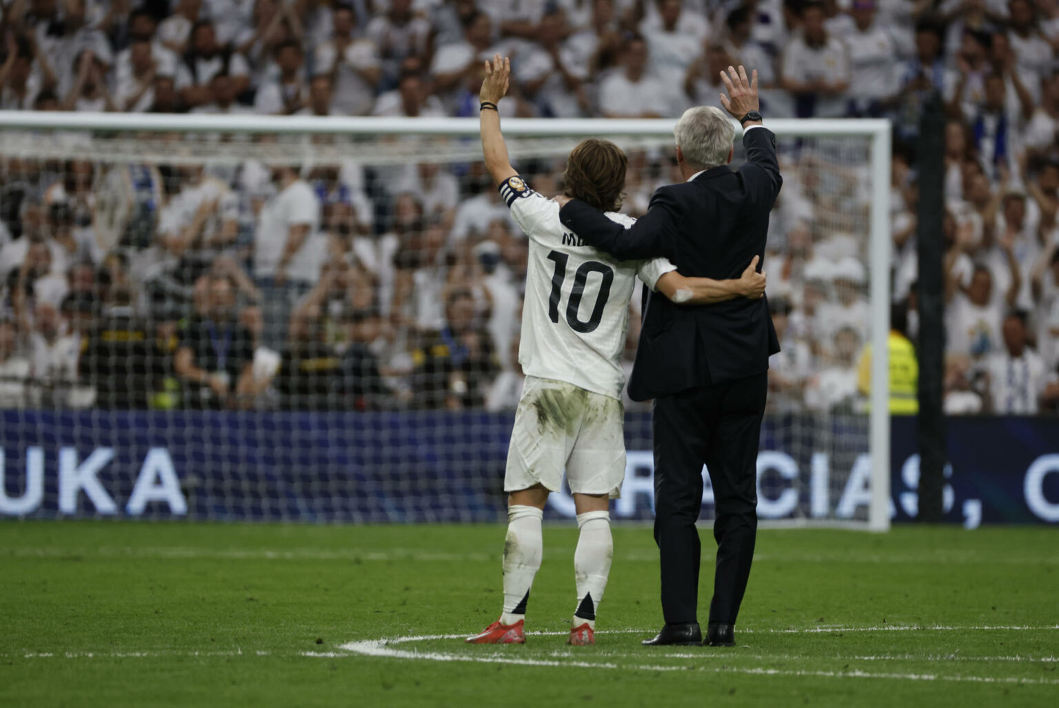 Modric y Ancelotti, un adiós de leyenda en el Santiago Bernabéu