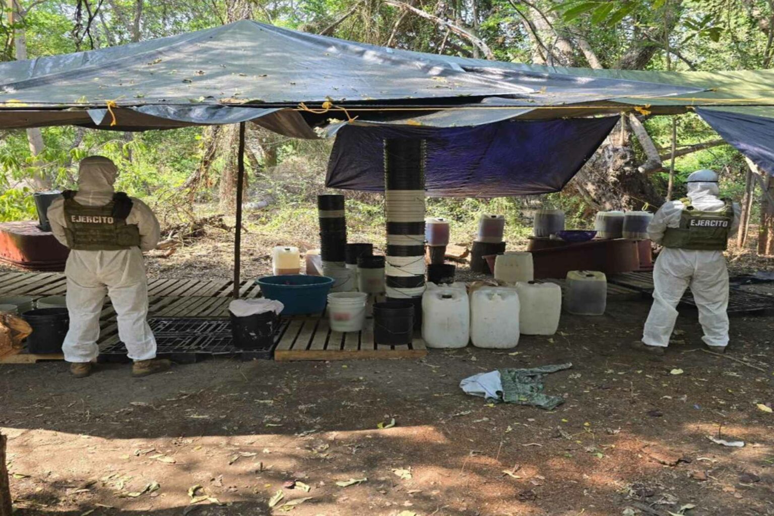 Desmantelan laboratorio en Arteaga, Michoacán; valor de lo asegurado es ...