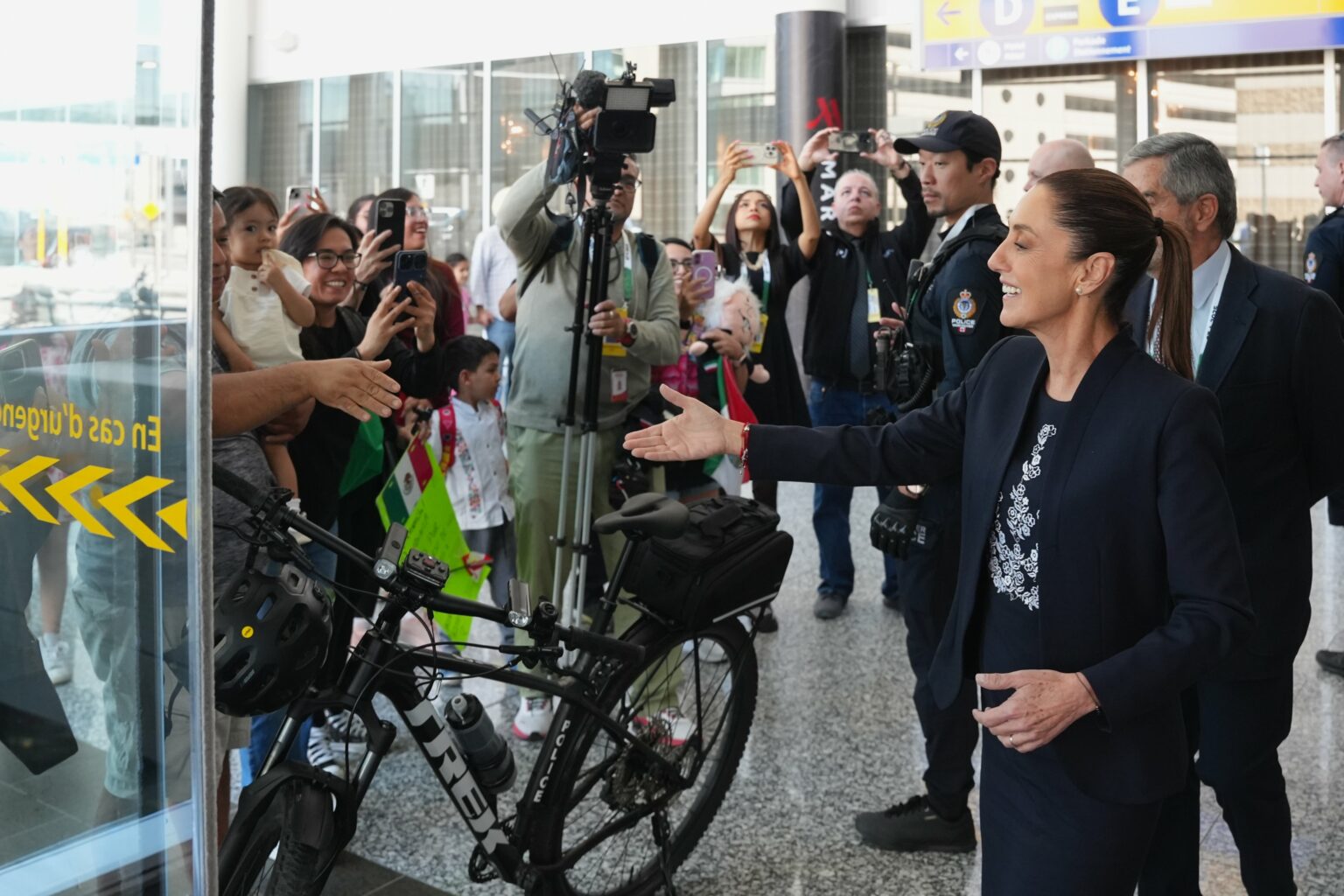 Llega la presidenta Claudia Sheinbaum a Canadá para la Cumbre del G7