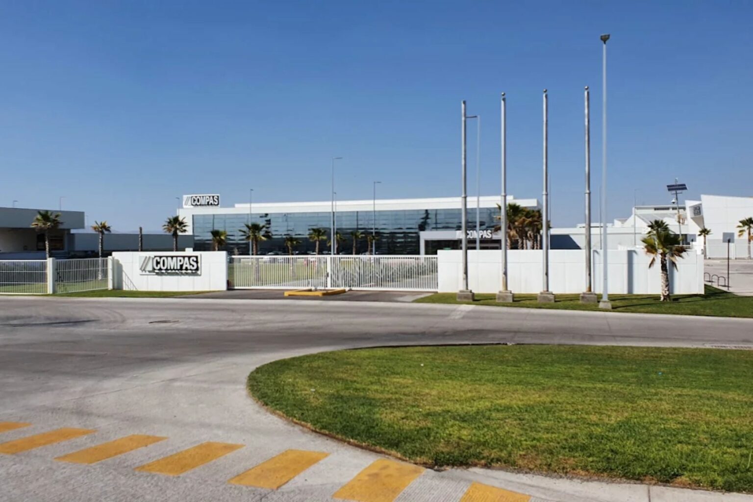 Automotriz Compas anuncia el cierre en 2026 de su planta en Aguascalientes