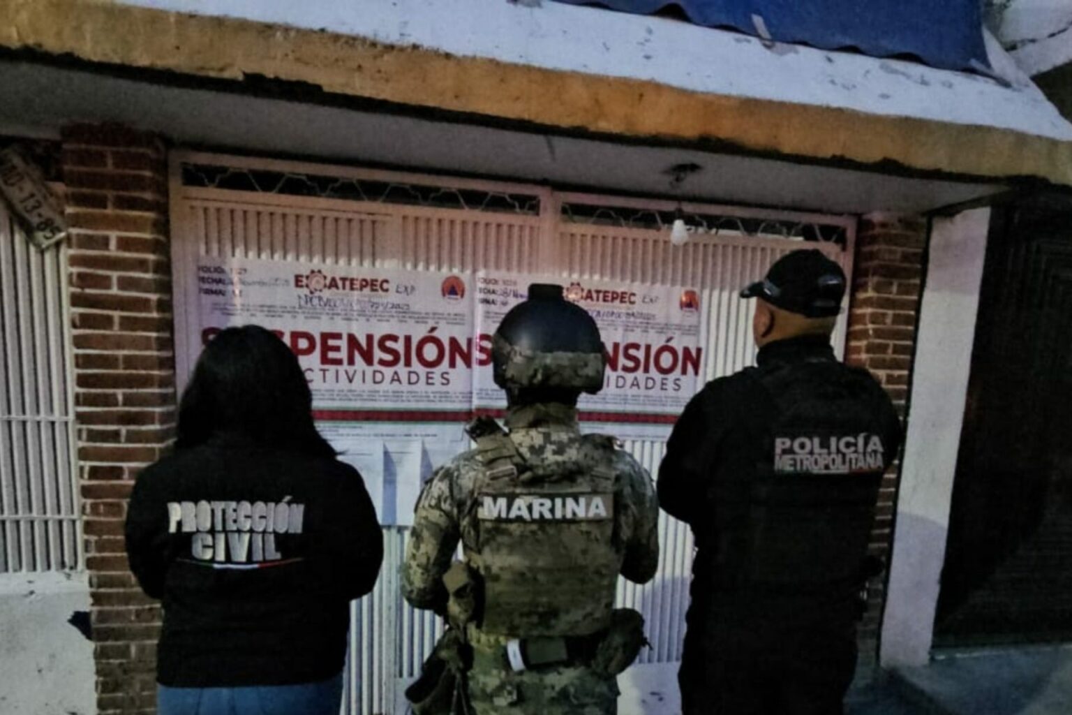 Rescatan a 36 personas en anexo de Ecatepec, Edomex
