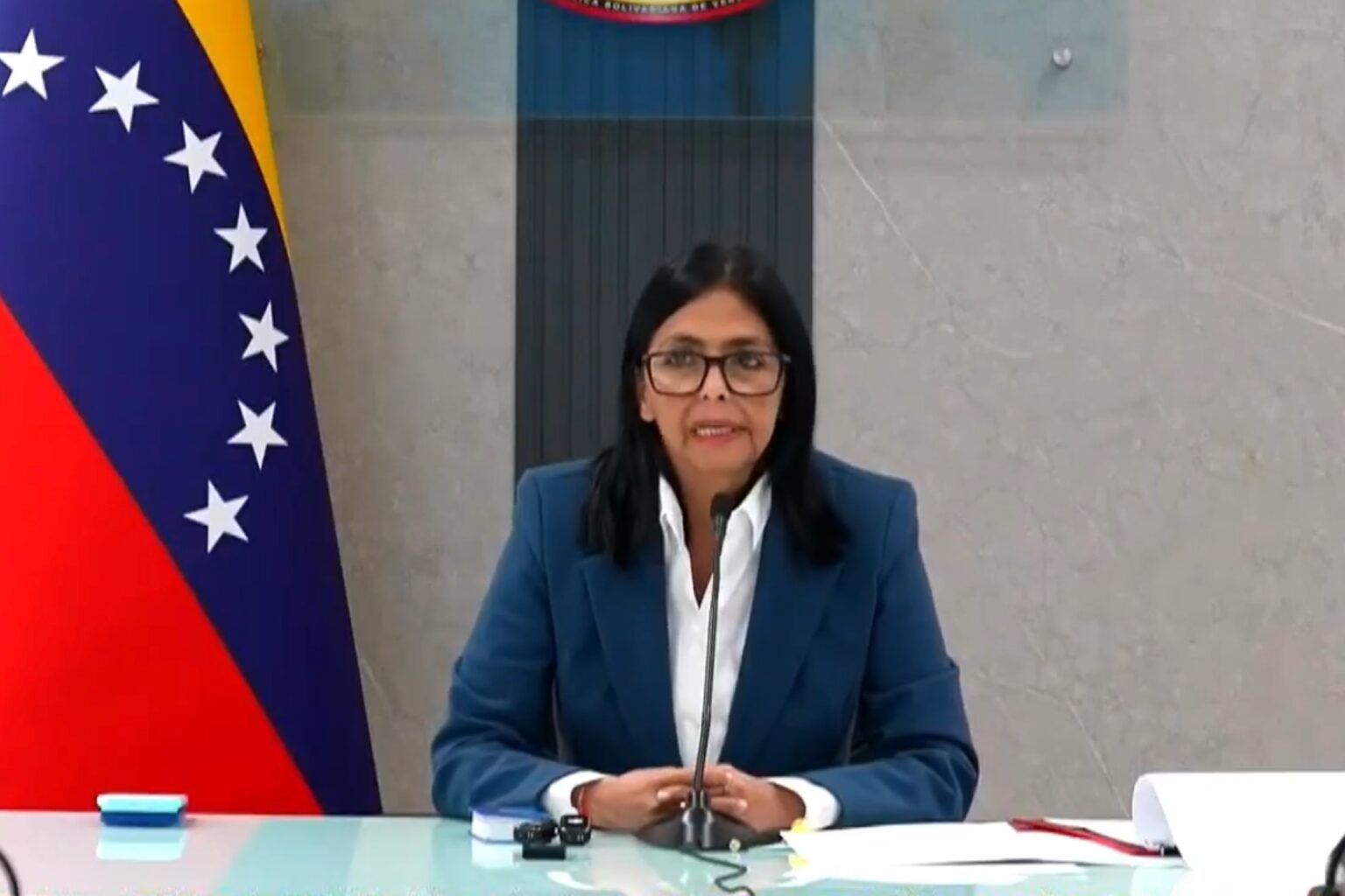 Delcy Rodríguez, presidenta encargada de Venezuela retorna a X junto a ...