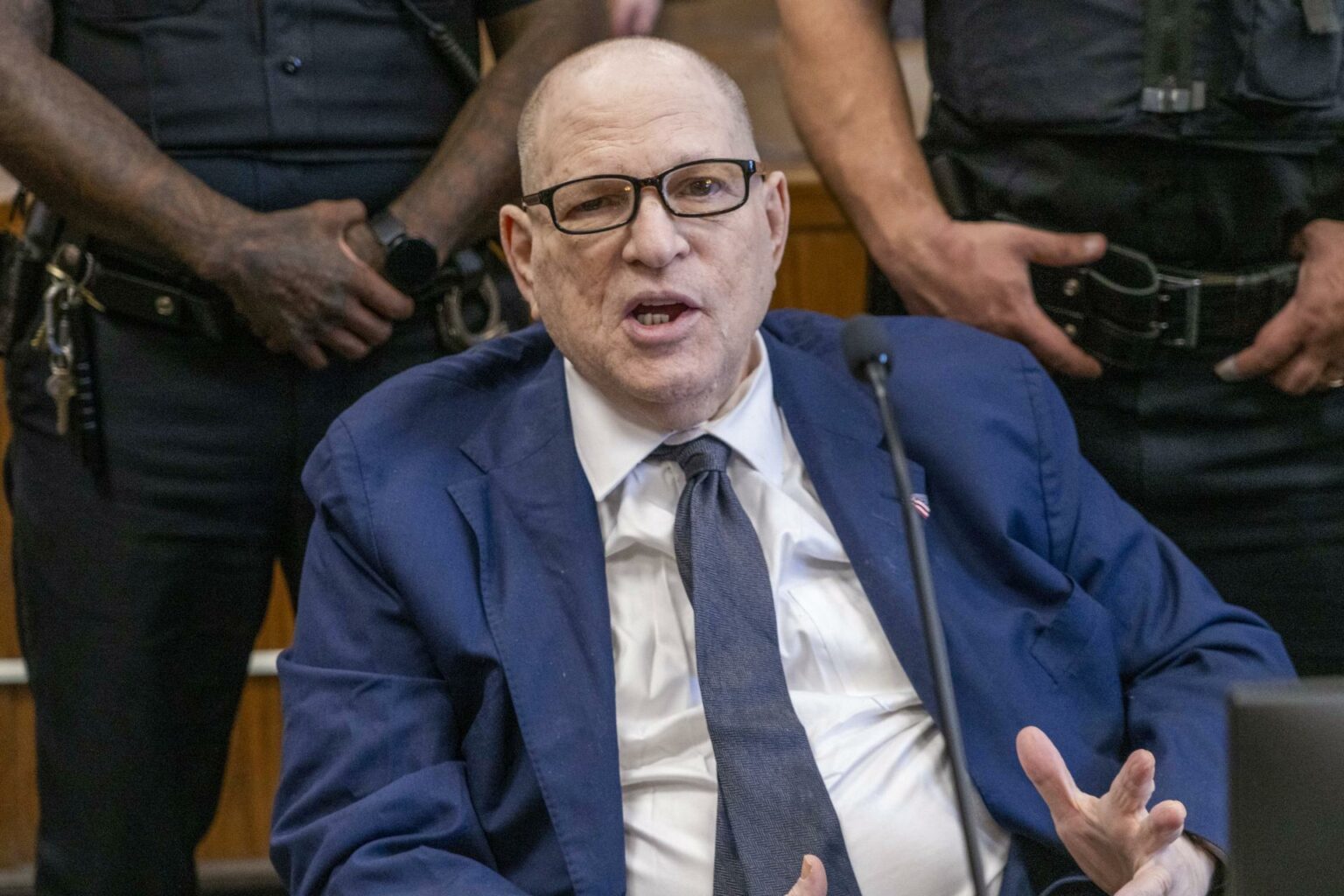 Un cohete comercial surcoreano se estrella segundos después de ser ...